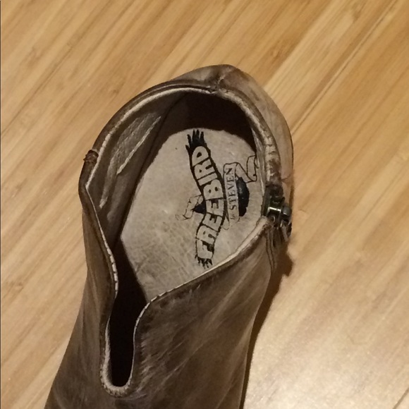 Freebird by Steven | Shoes | Freebird By Steven Detroit Free People Grey Sz 8 | Poshmark